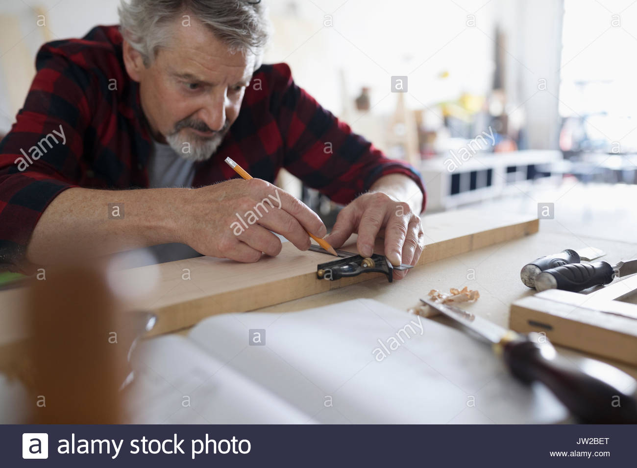 Marking in color hi-res stock photography and images - Alamy
