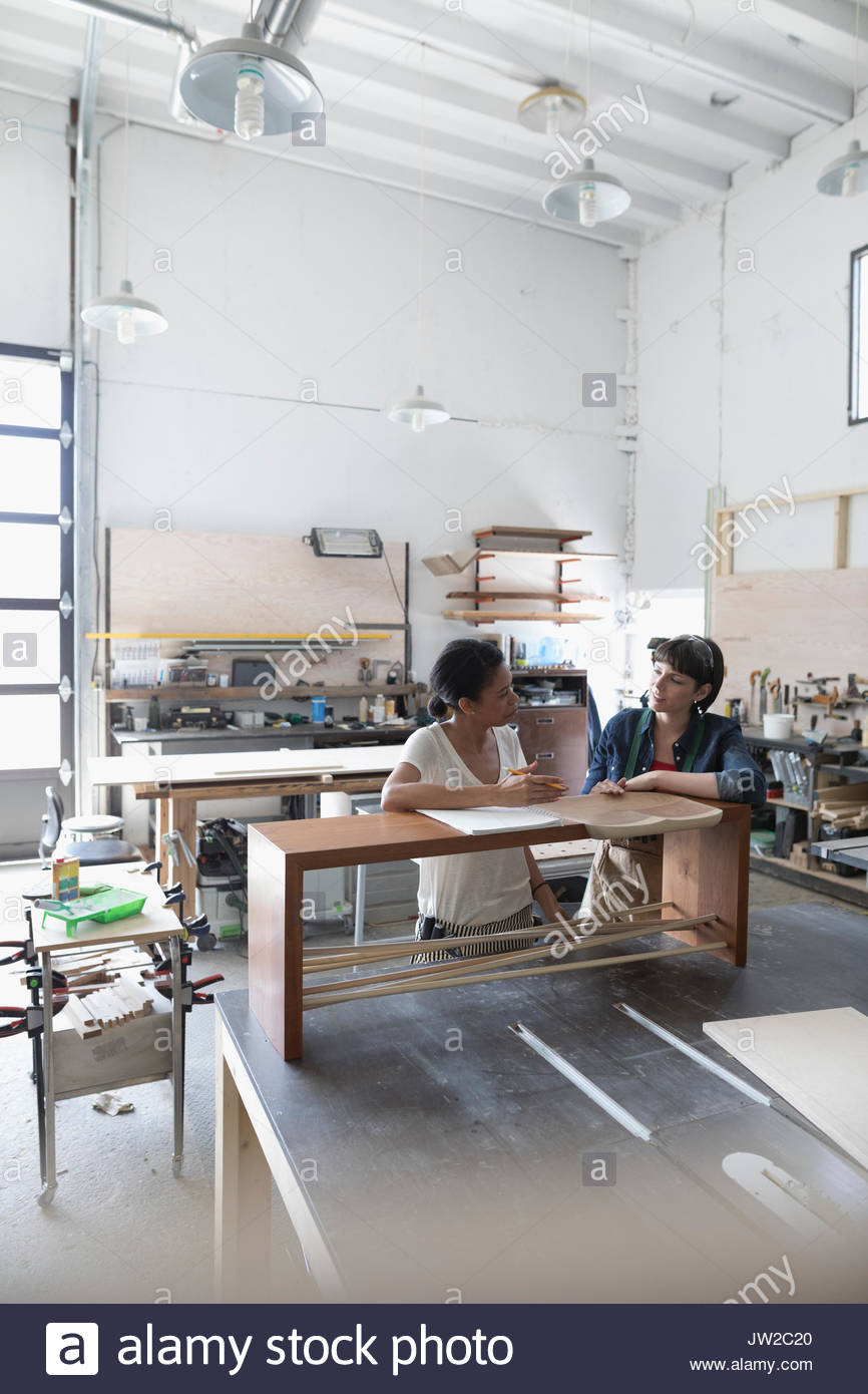 Carpenters Bench Stock Photos & Carpenters Bench Stock Images - Alamy