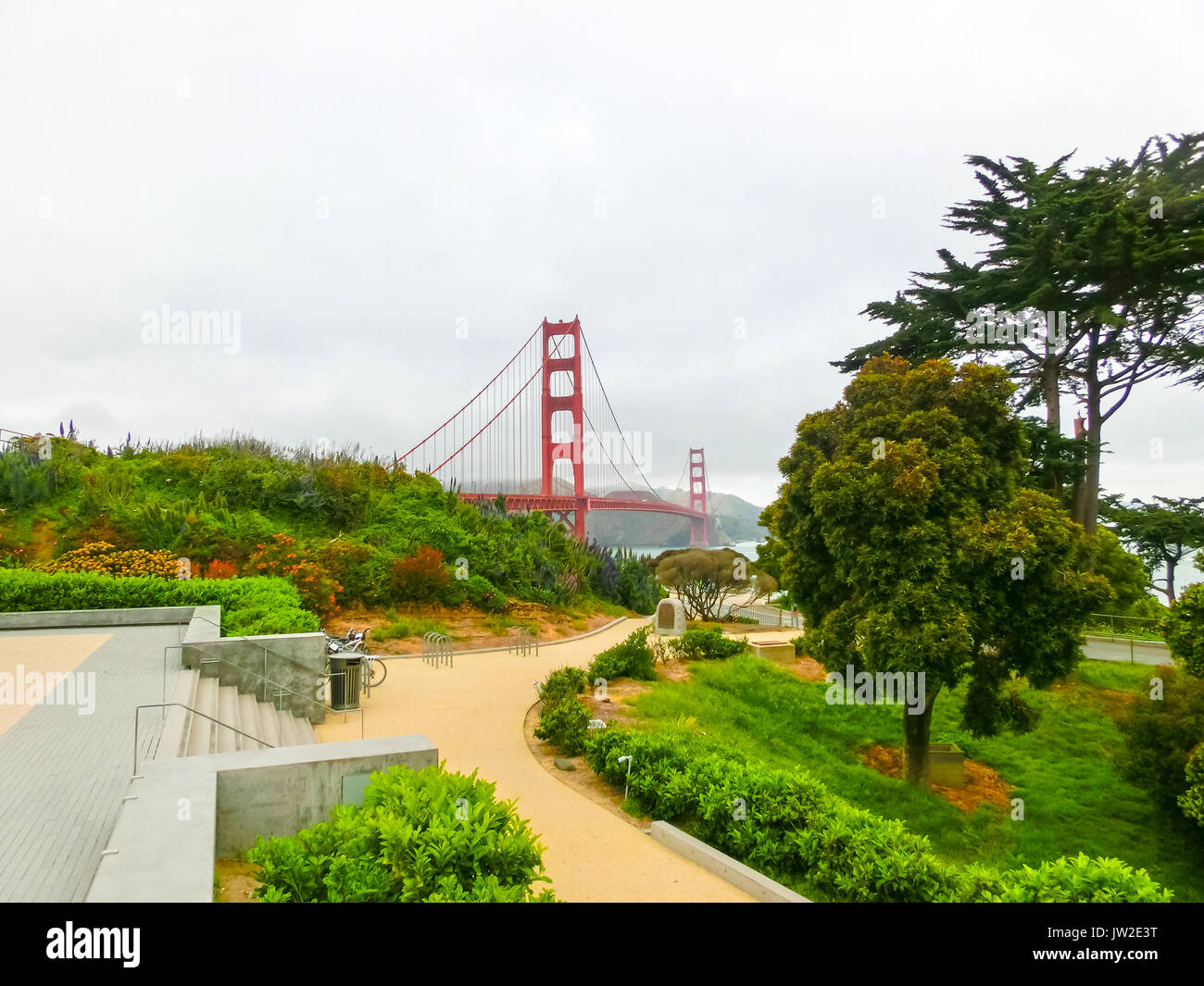 Gold gate bridge structure hi-res stock photography and images - Alamy