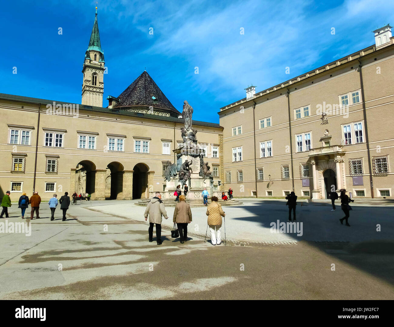 Maria immaculata hi-res stock photography and images - Alamy