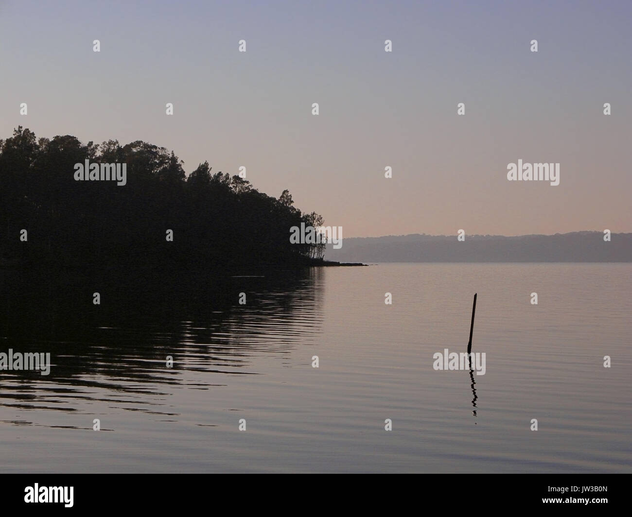 Lake eraring hi-res stock photography and images - Alamy