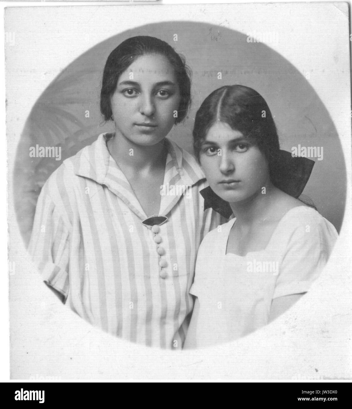 Shavel Black and White Stock Photos & Images - Alamy