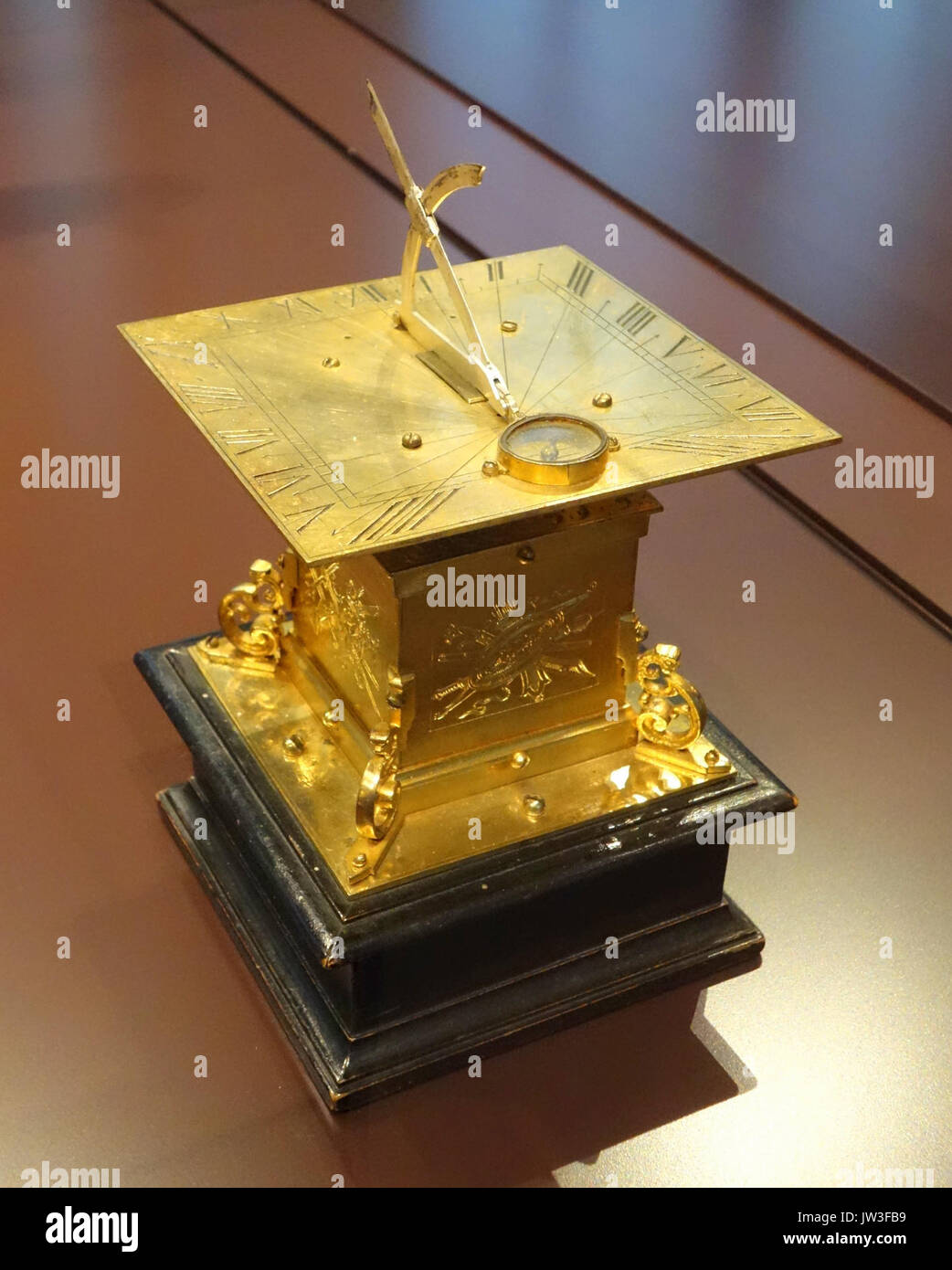 Horizontal sundial with heavy plumb bob beneath dial plate, Christopher ...