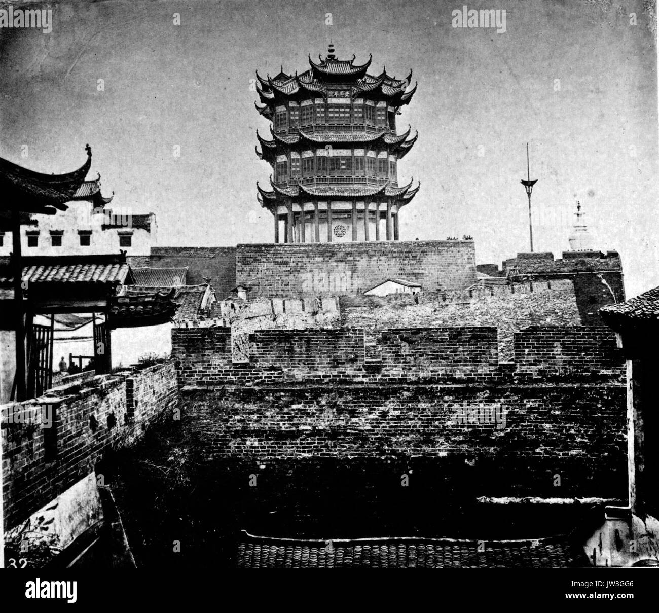 Chang an tower Black and White Stock Photos & Images - Alamy