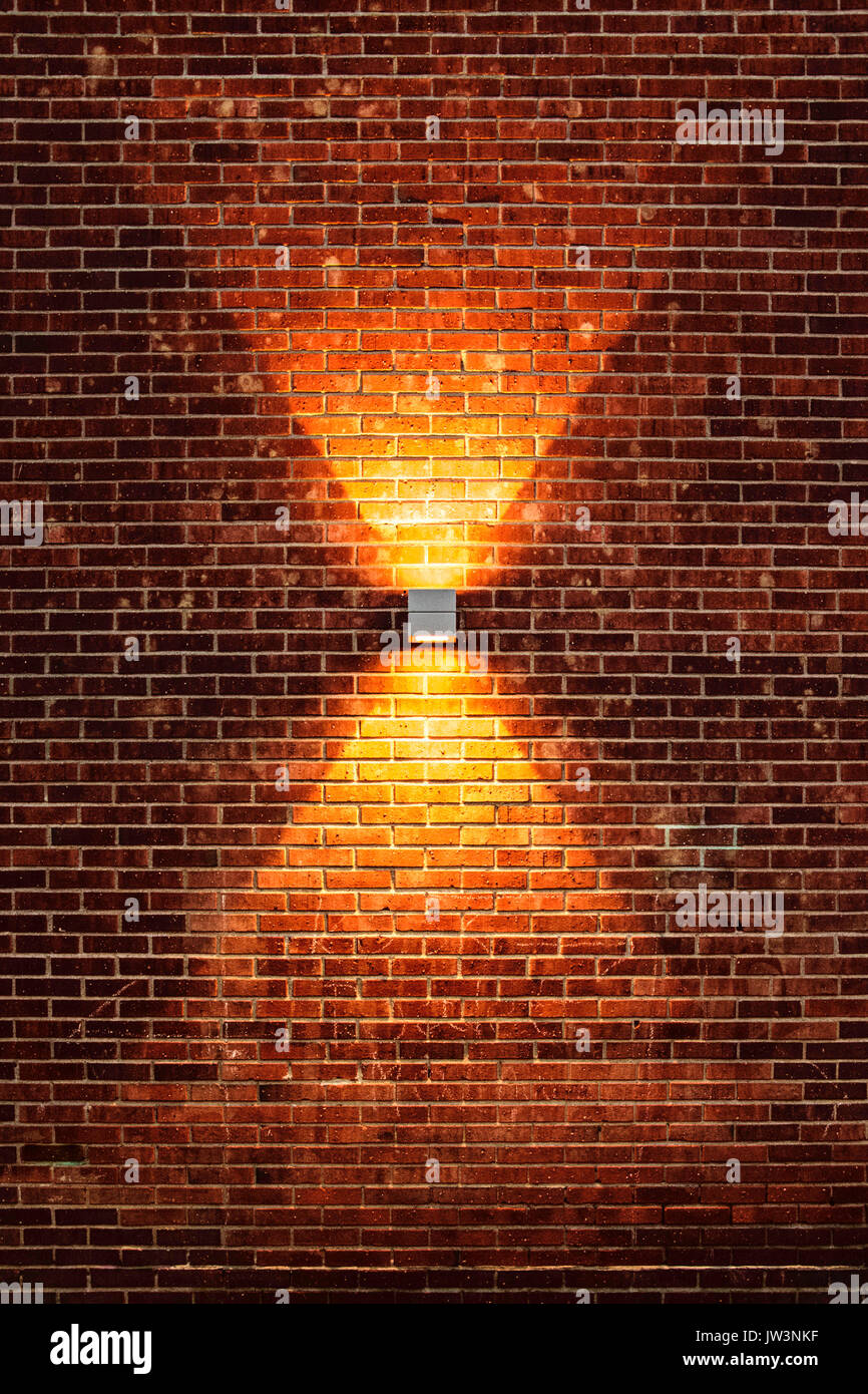 Light brown brick patterns hi-res stock photography and images - Alamy