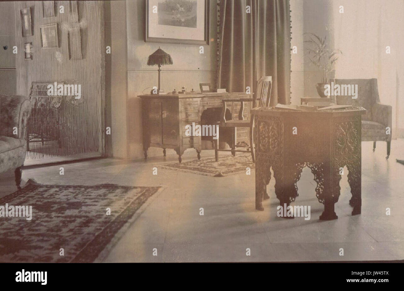 Interior of Pandy's house in Calcutta (c 1903) 1 Stock Photo - Alamy