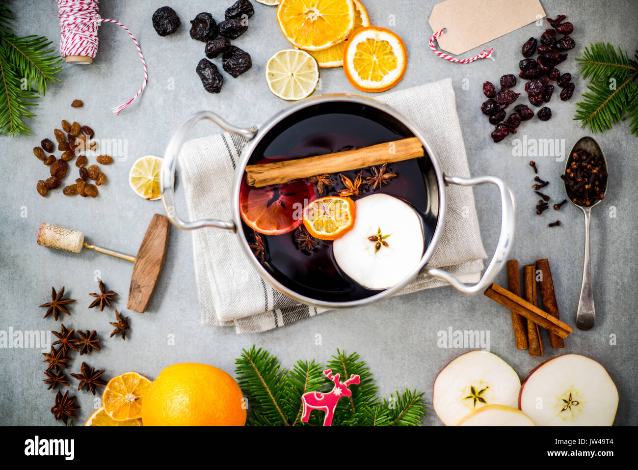 making mulled wine for Christmas and festive period Stock Photo - Alamy