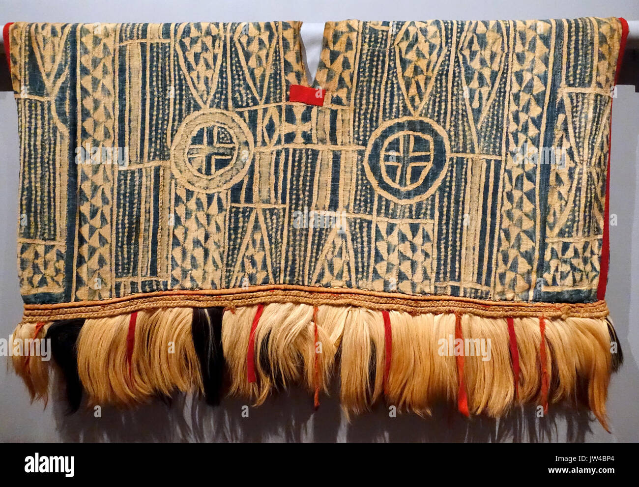 Tunic, Bamum people, Cameroon, early 20th century AD, cotton, animal ...