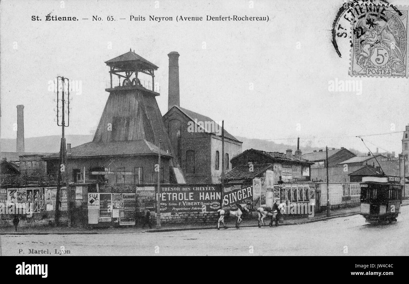 Puits horizontal hi-res stock photography and images - Alamy