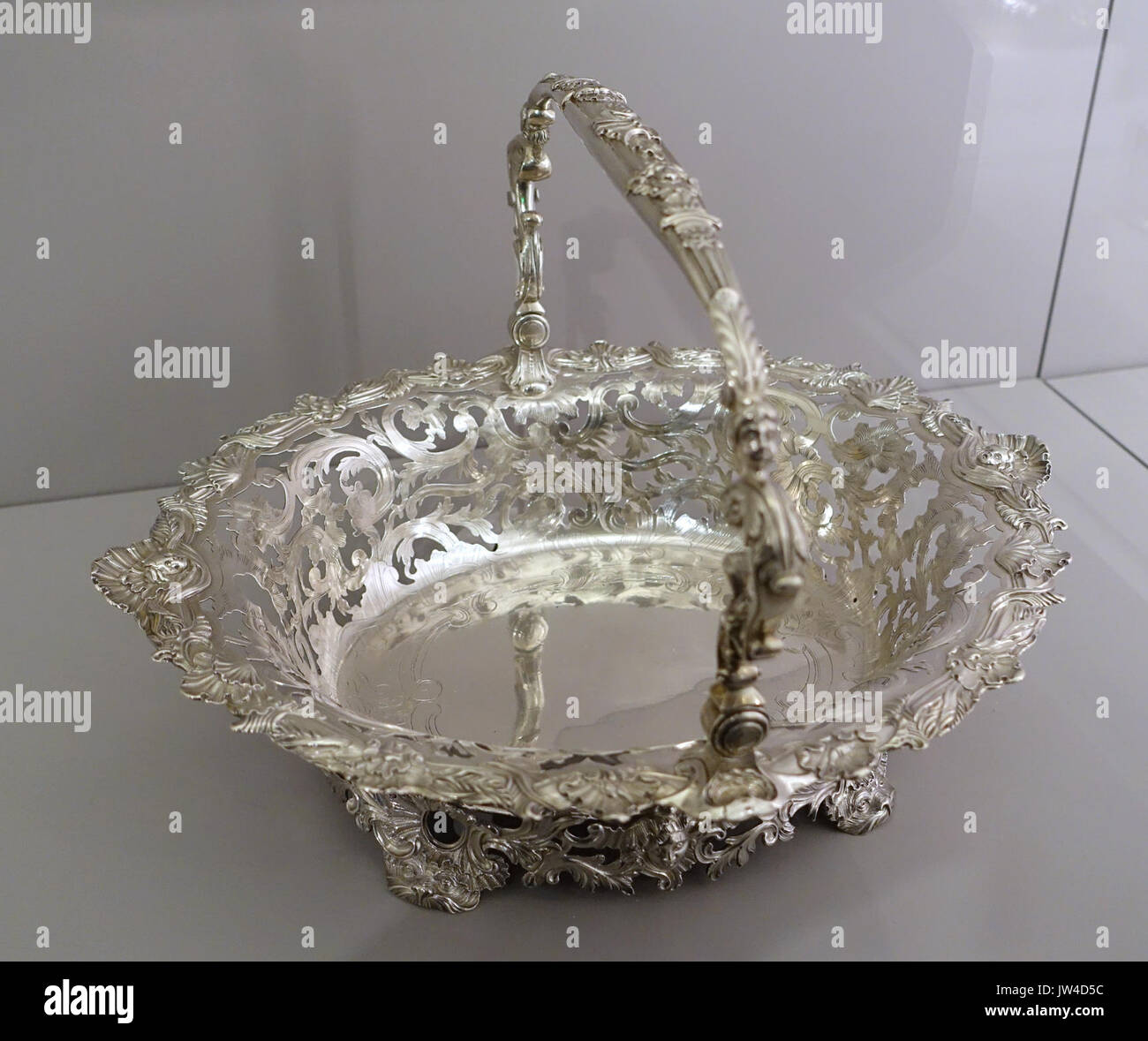 Basket, Paul de Lamerie, British, 1738 1739, silver Fogg Art Museum ...