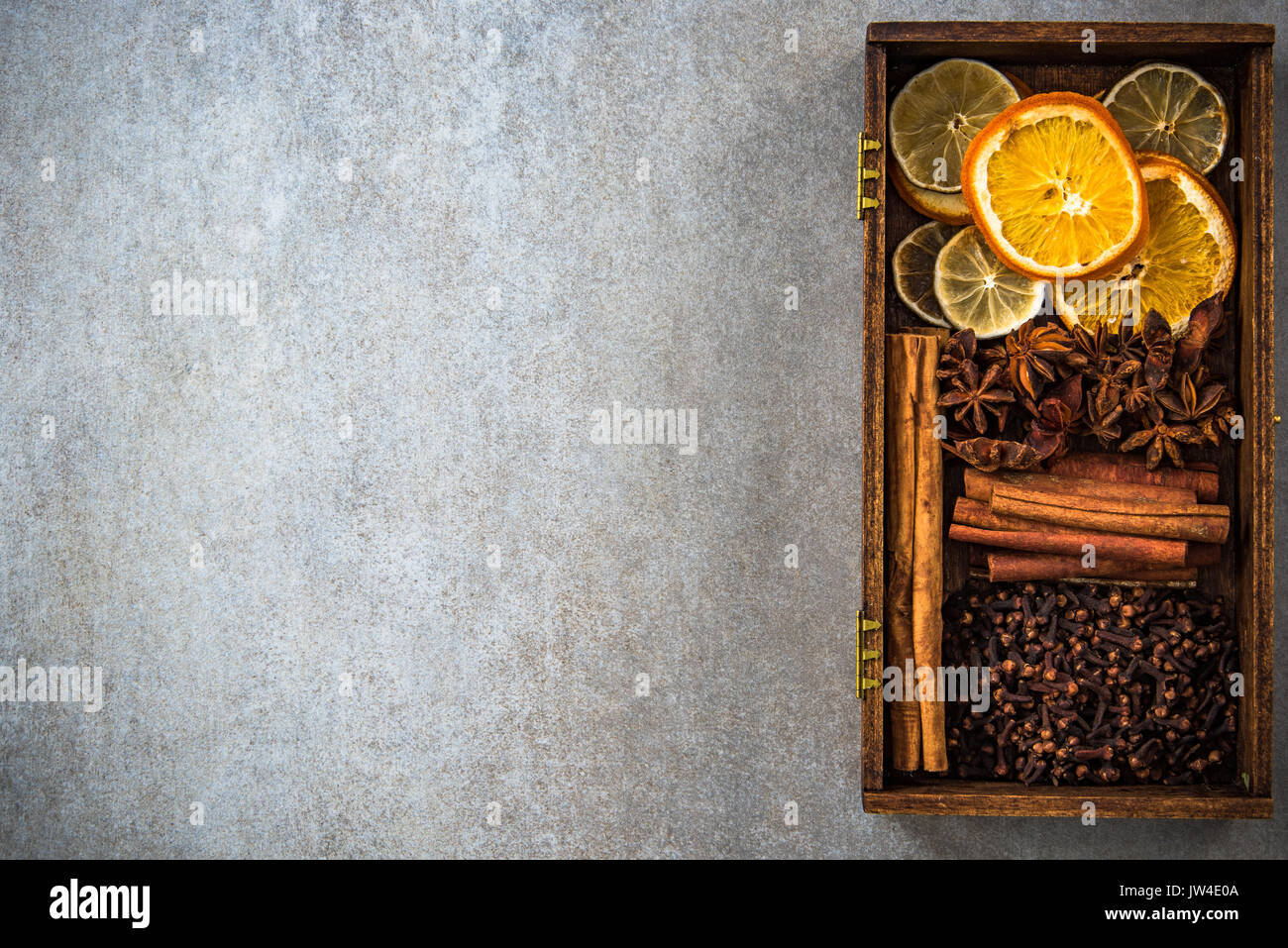 Empty wooden box from above hi-res stock photography and images - Alamy