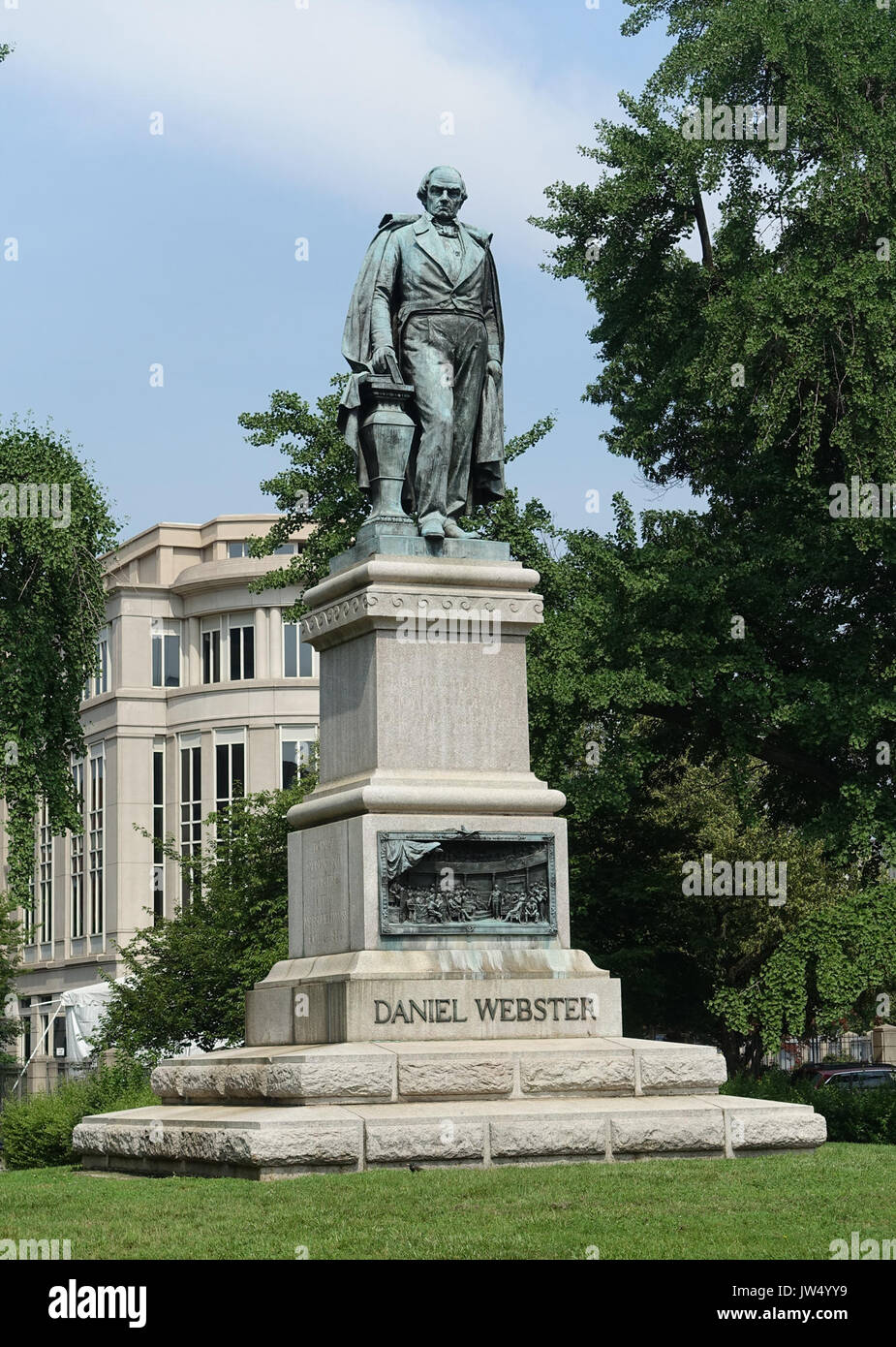 Monument daniel webster hi-res stock photography and images - Alamy