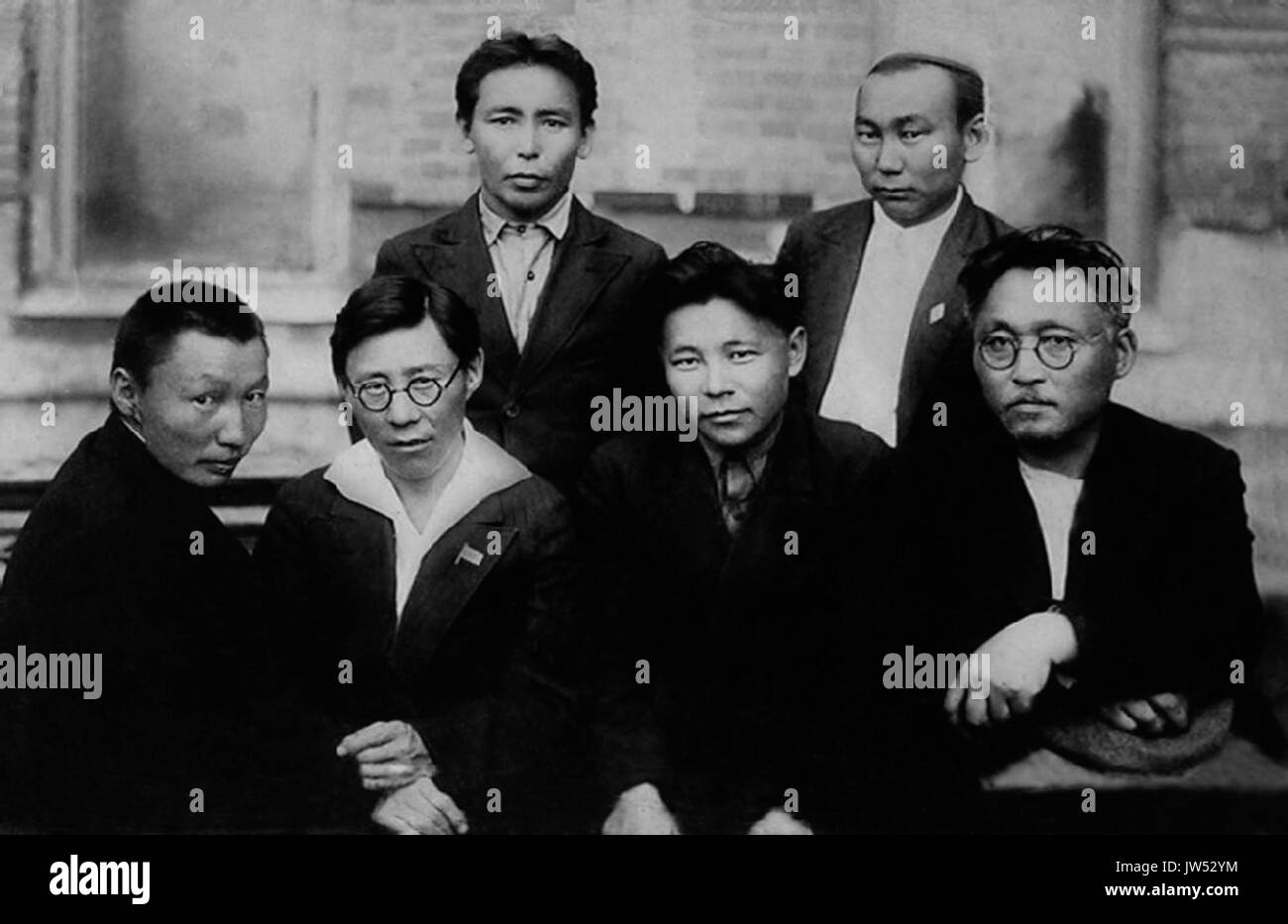 Platon style hi-res stock photography and images - Alamy