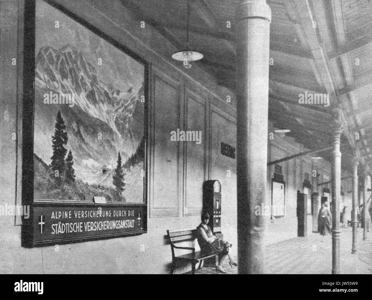 Hietzing station, Vienna, 1929 Stock Photo - Alamy