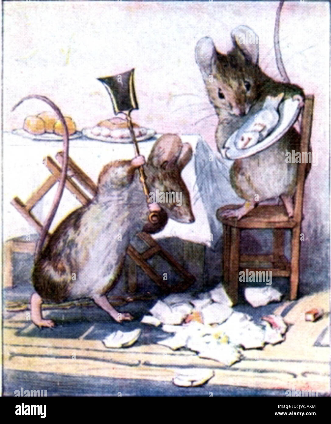 Two mice drawing hi-res stock photography and images - Alamy