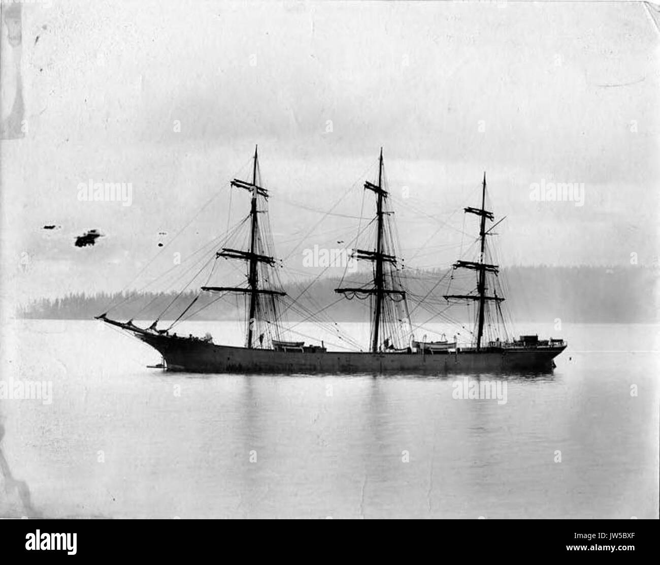 George washington ship photograph hi-res stock photography and images ...