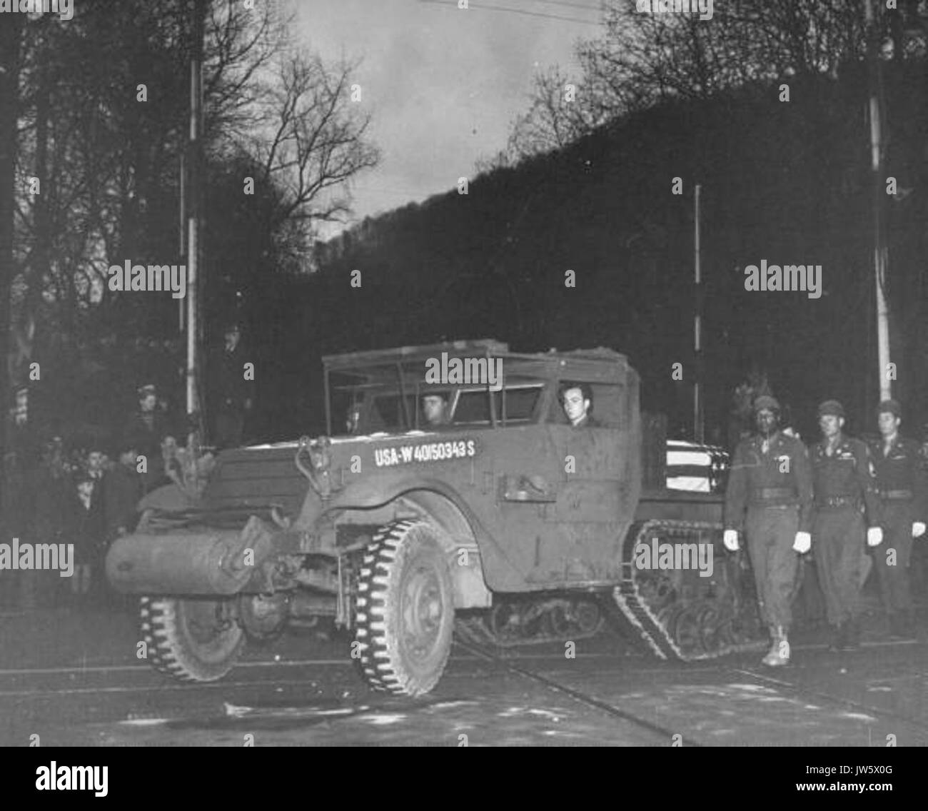 Leaders funeral procession procession Black and White Stock Photos ...