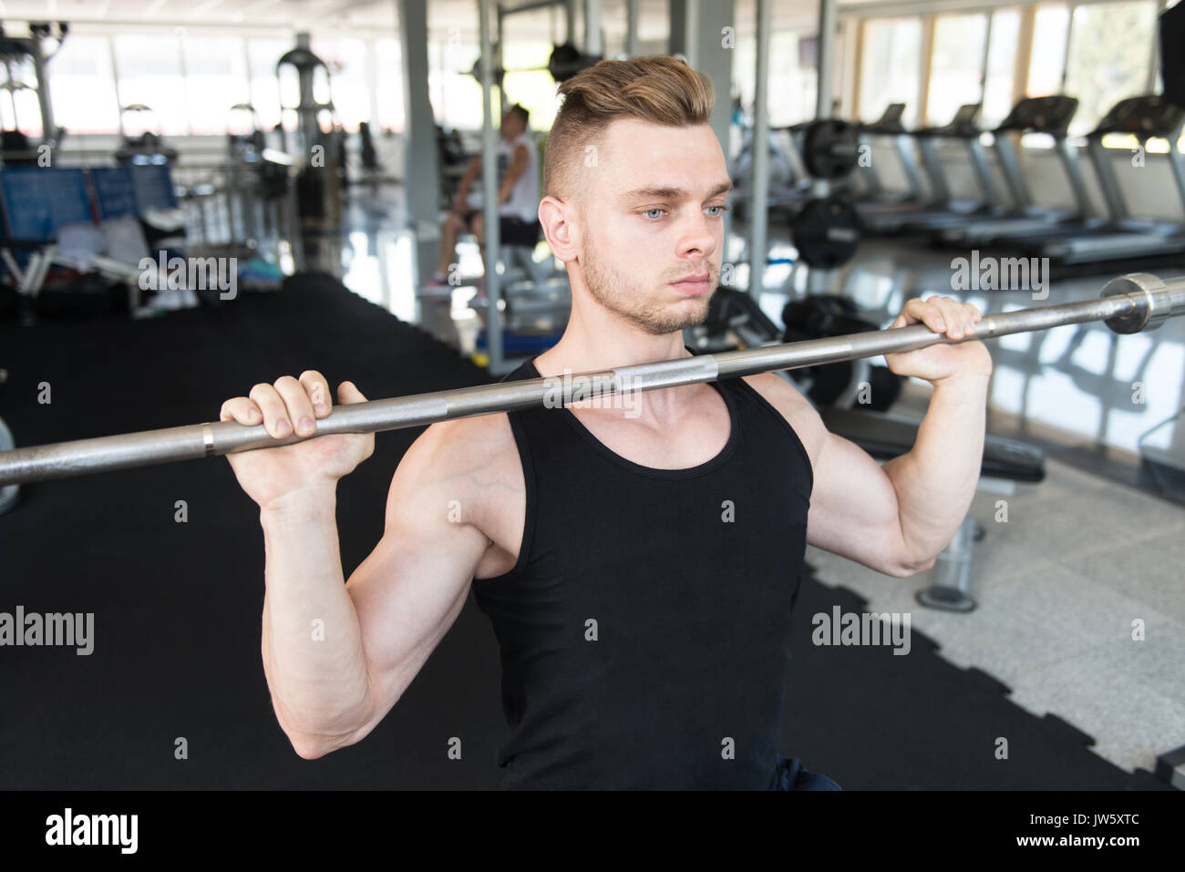 Man gym shoulders muscles hi-res stock photography and images - Alamy