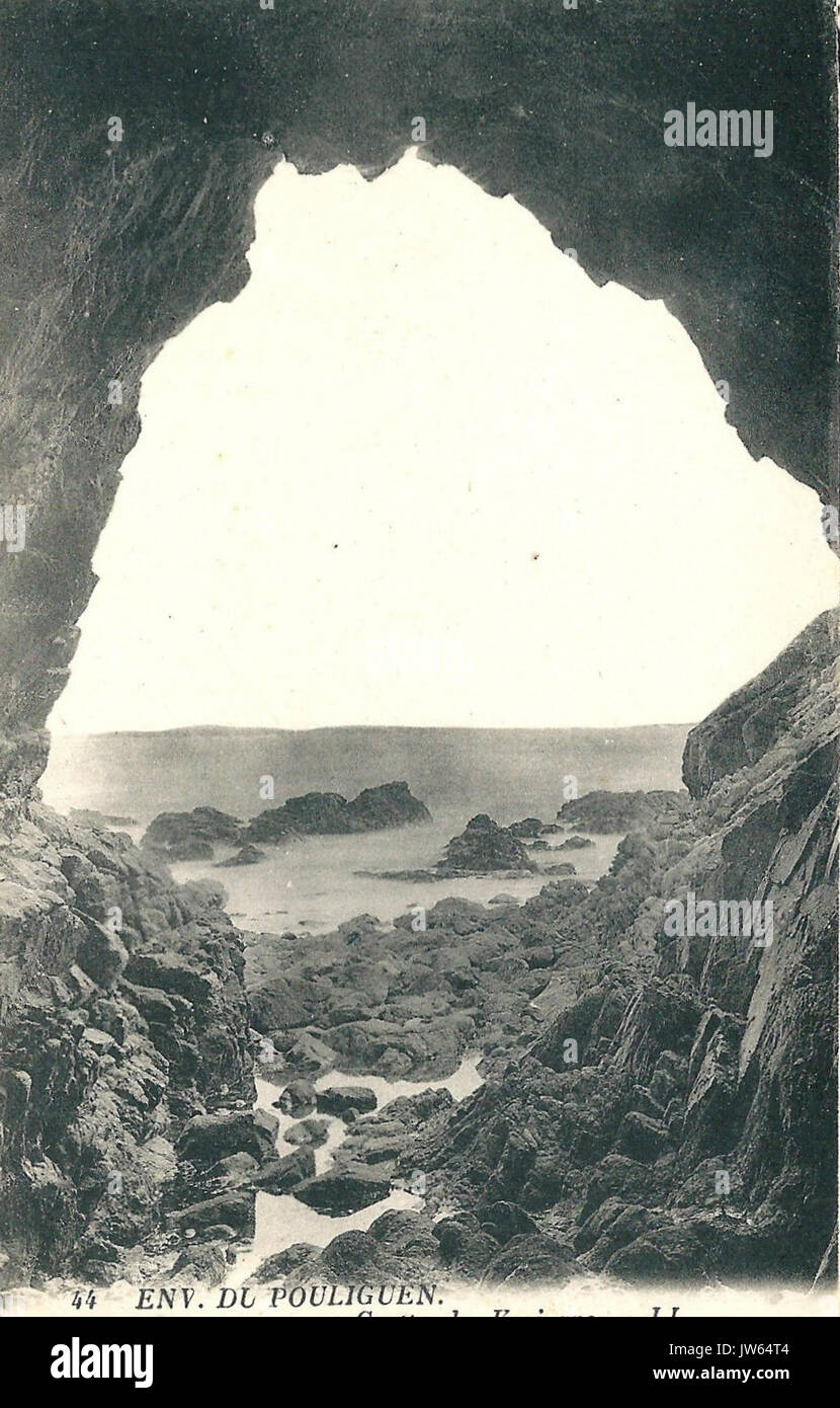 Le Pouliguen FR 44 grotte des Korigans 01 Stock Photo - Alamy