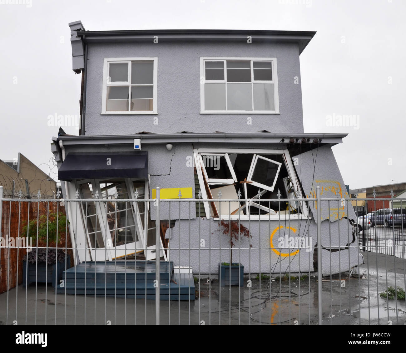 Liquefaction earthquake hi-res stock photography and images - Alamy