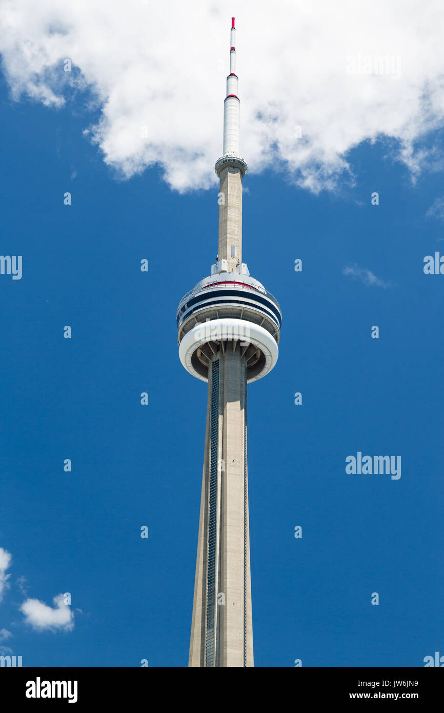 The amazing Tower in the centre of Toronto Ontario Canada Stock Photo ...