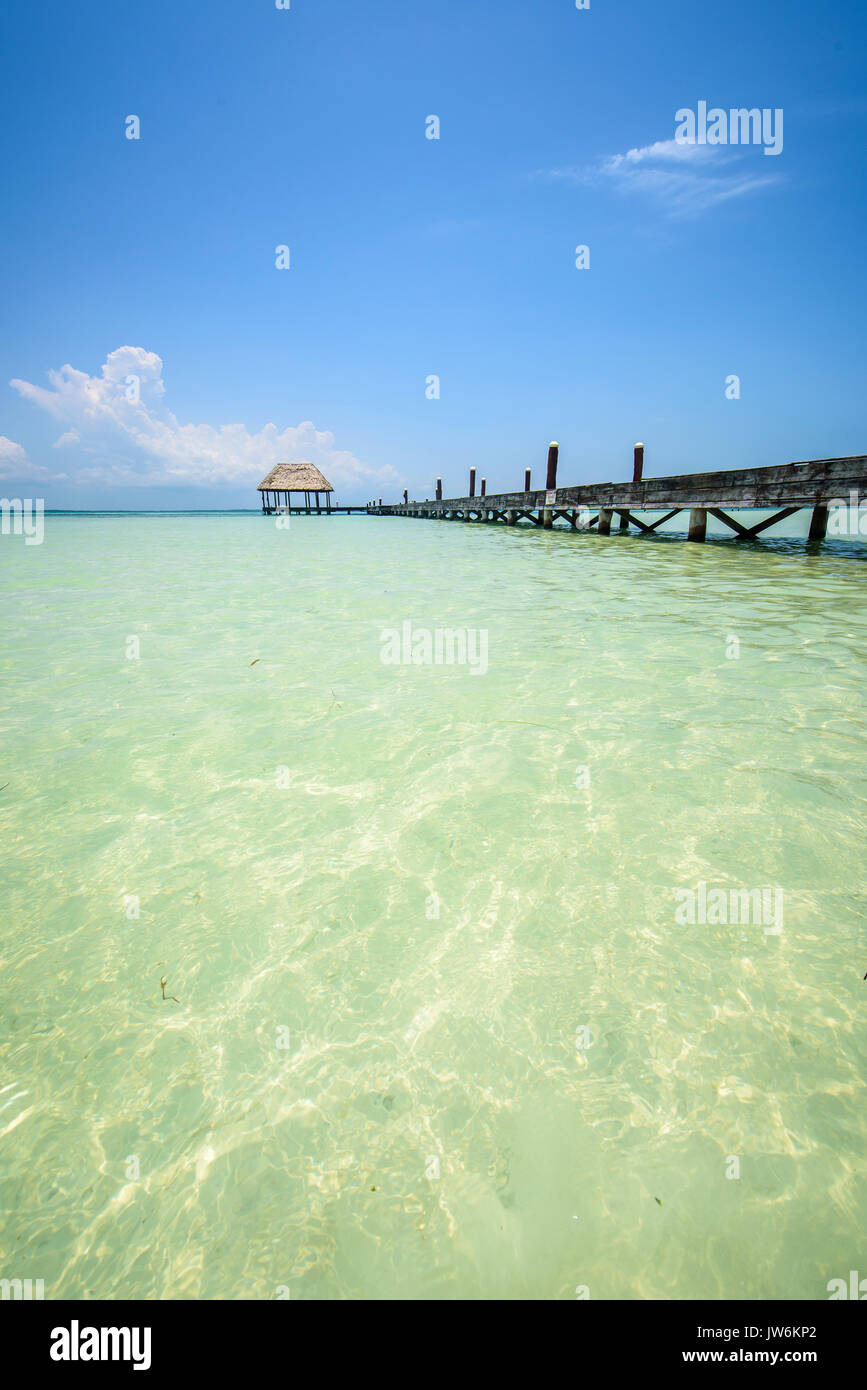 Dock in a beach of Isla Holbox, Quintana Roo (Mexico Stock Photo - Alamy