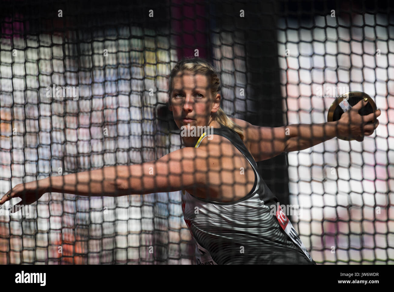 London, UK. 11th Aug, 2017. German discus thrower Anna Ruh in action ...