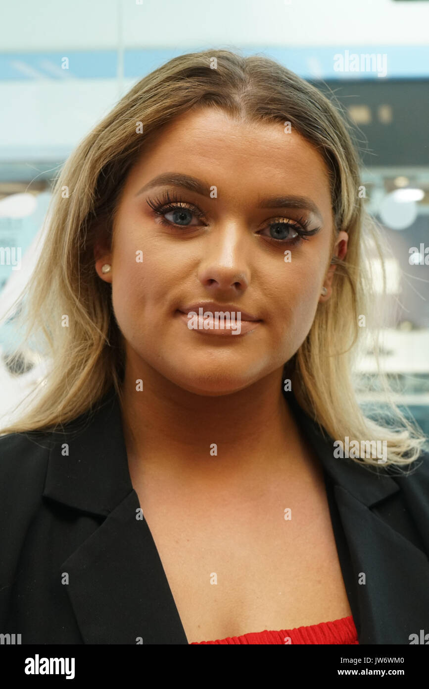 London, UK. 11th August, 2017. Rachel Leary is a celebrity youtube make ...