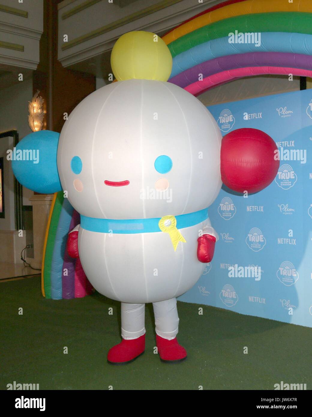 Los Angeles, CA, USA. 10th Aug, 2017. Atmosphere at arrivals for TRUE ...