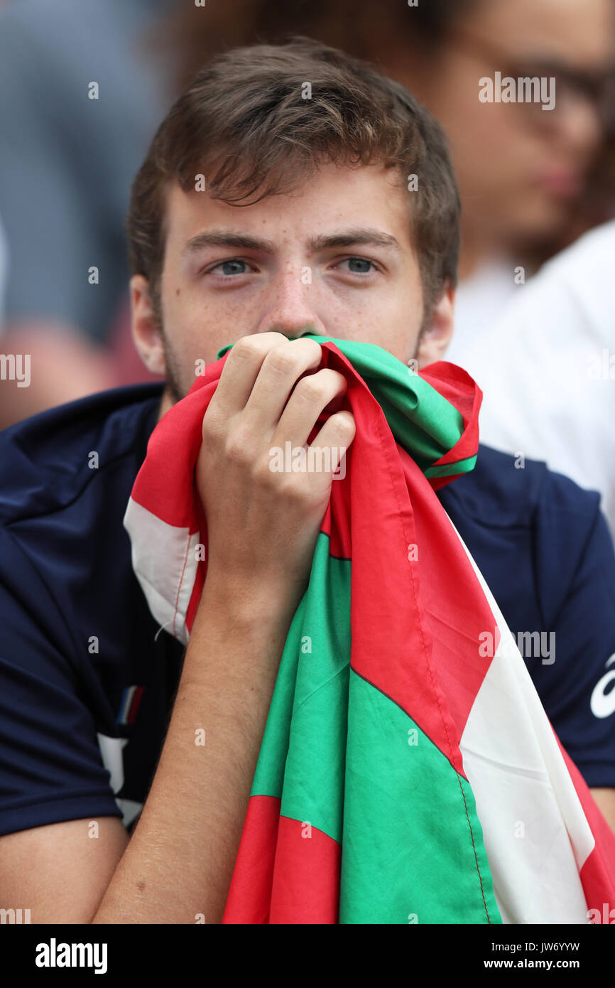 London, UK. 11th August, 2017. Spectator holding a Basque flag enjoying ...