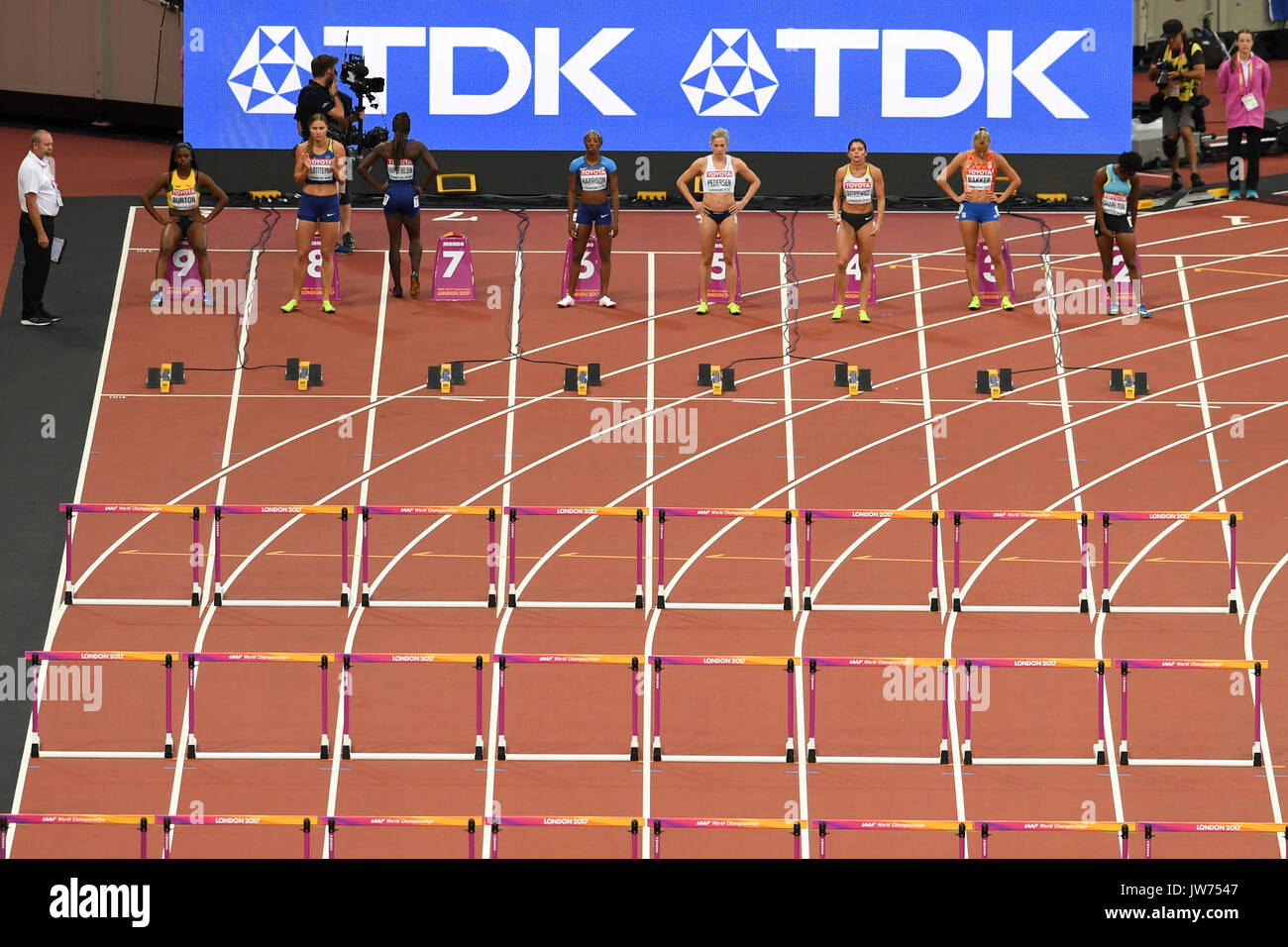 London, UK. 11 August 2017. Eventual winner Dawn Harper Nelson (USA ...