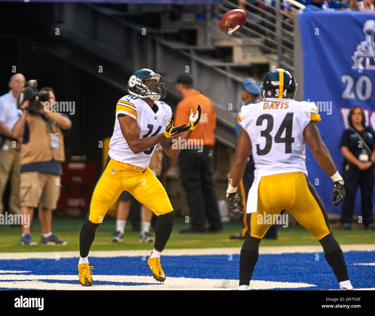 Marcus Rutherford High Resolution Stock Photography and Images - Alamy