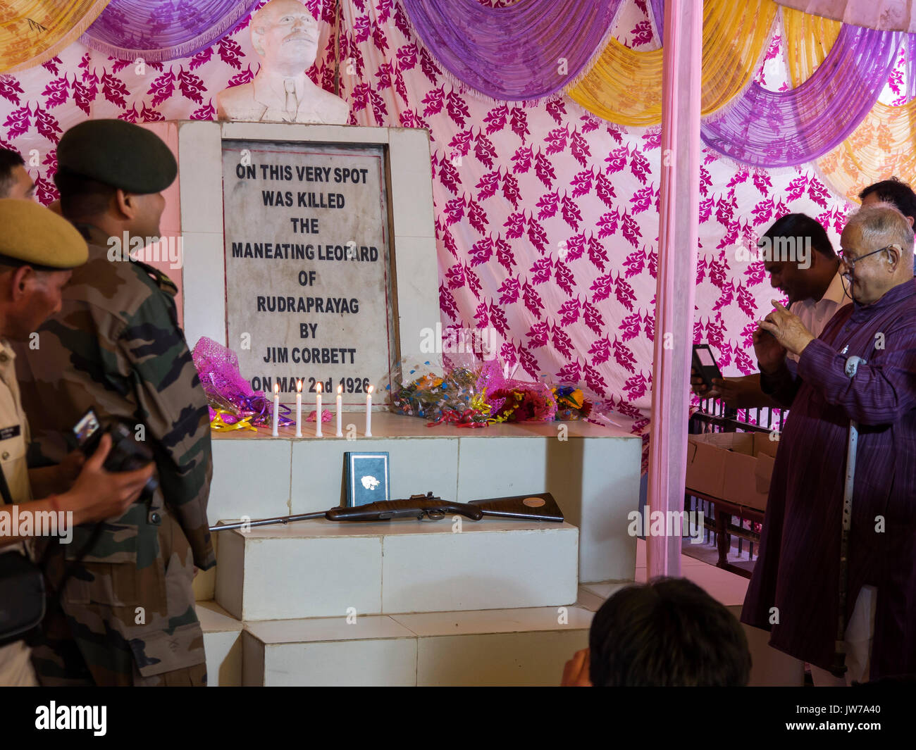 275 rigby rifle hi-res stock photography and images - Alamy