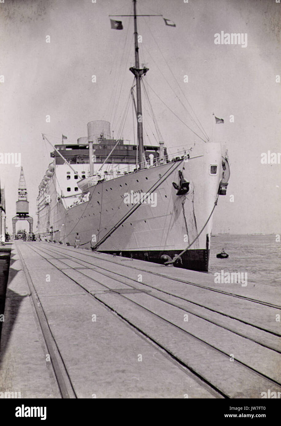 P&O passenger liner RMS Strathnaver at Lisbon, 1934 Stock Photo - Alamy