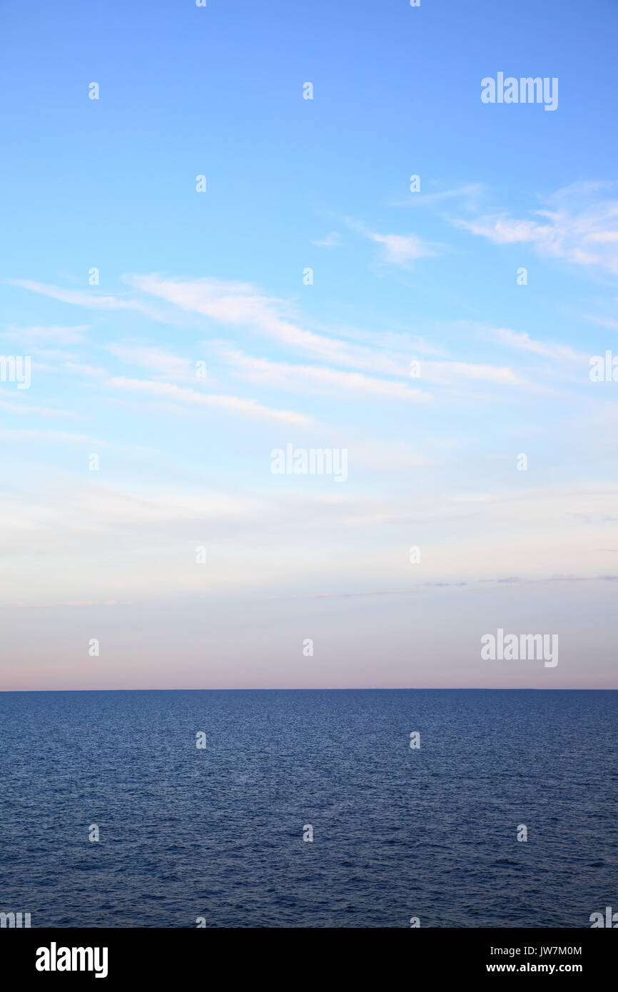 Seascape composition hi-res stock photography and images - Alamy