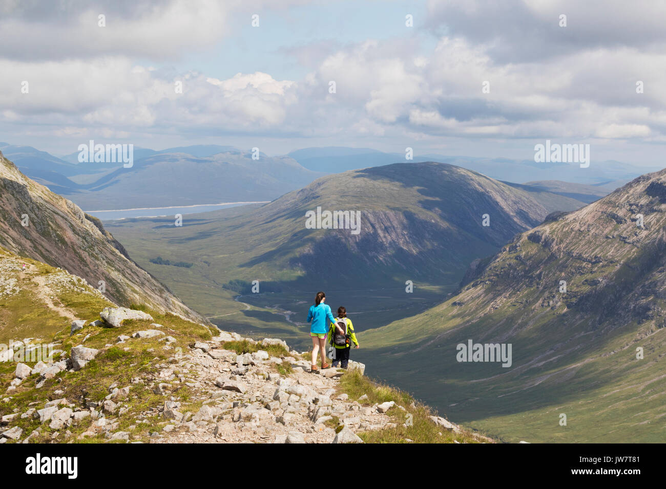 Summer hiking in Glencoe, Highland Scotland Stock Photo - Alamy