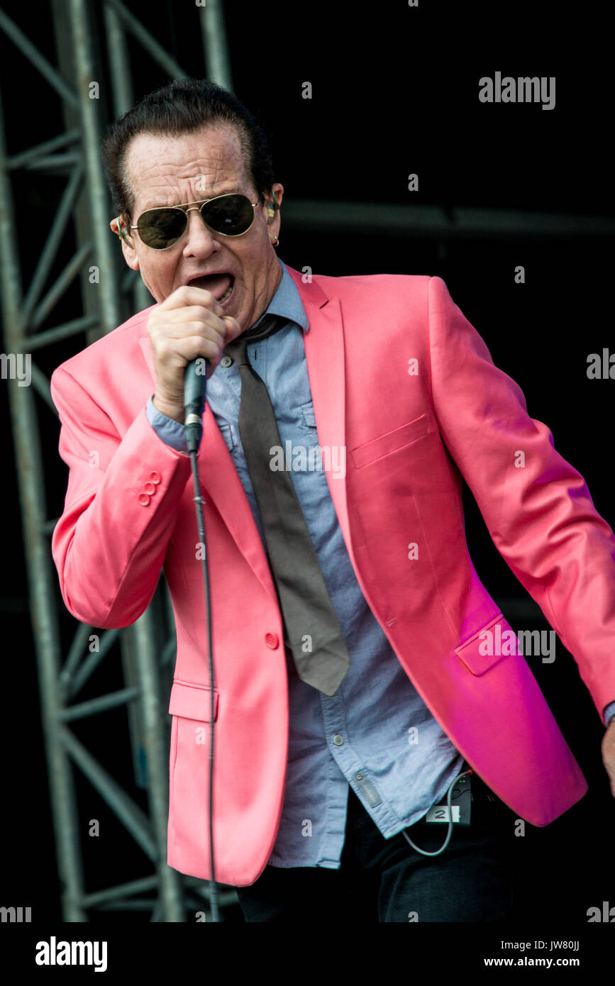 Graham bonnet hi-res stock photography and images - Alamy