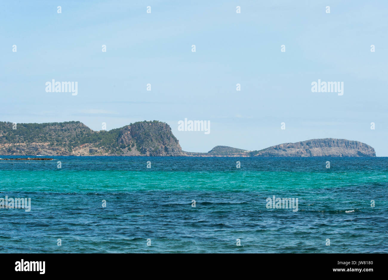 Beautiful mediterranean coast islands hi-res stock photography and ...