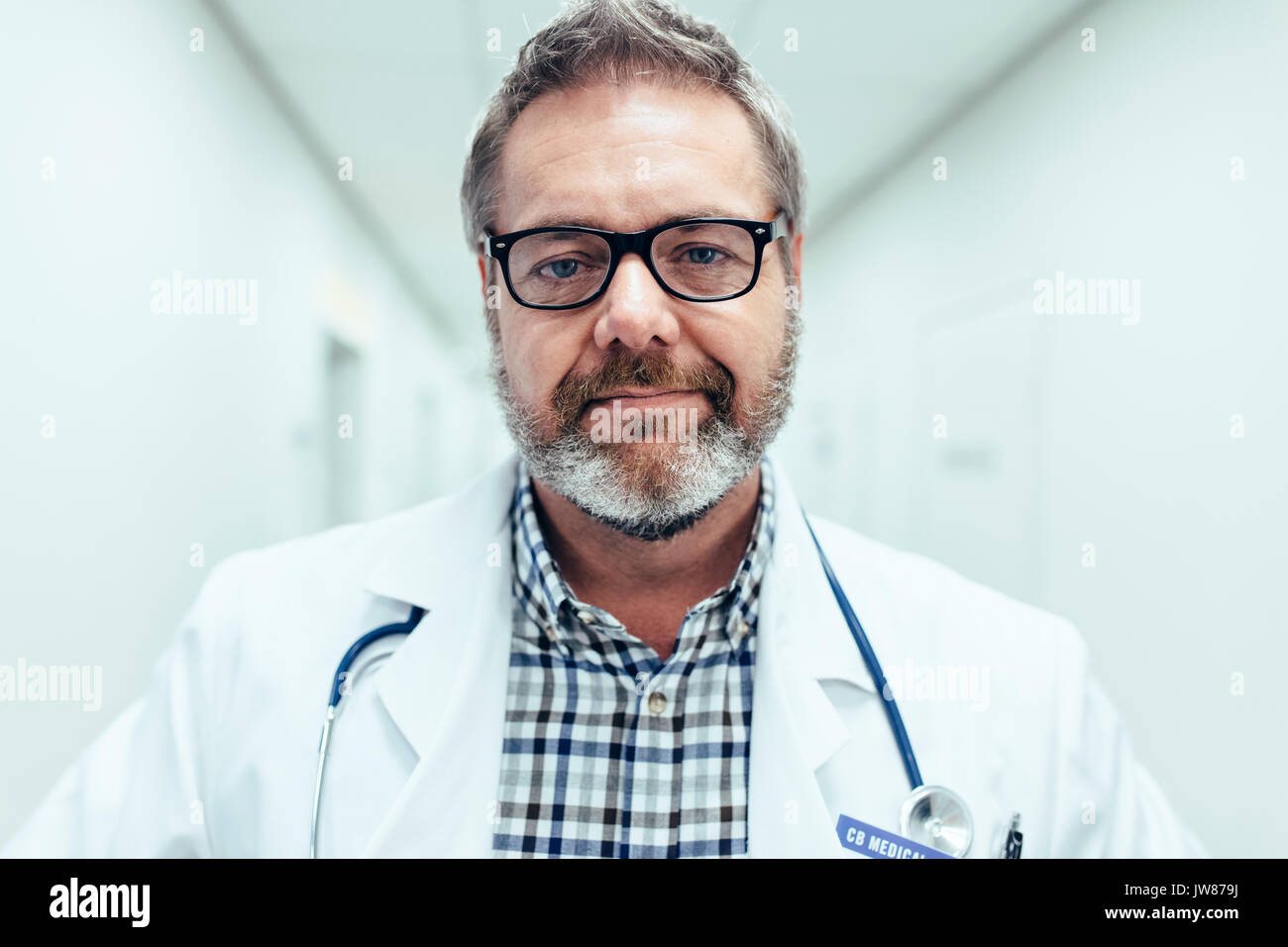 Male medicine hi-res stock photography and images - Alamy