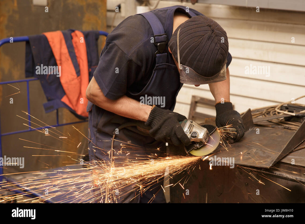 Die grinder hi-res stock photography and images - Alamy