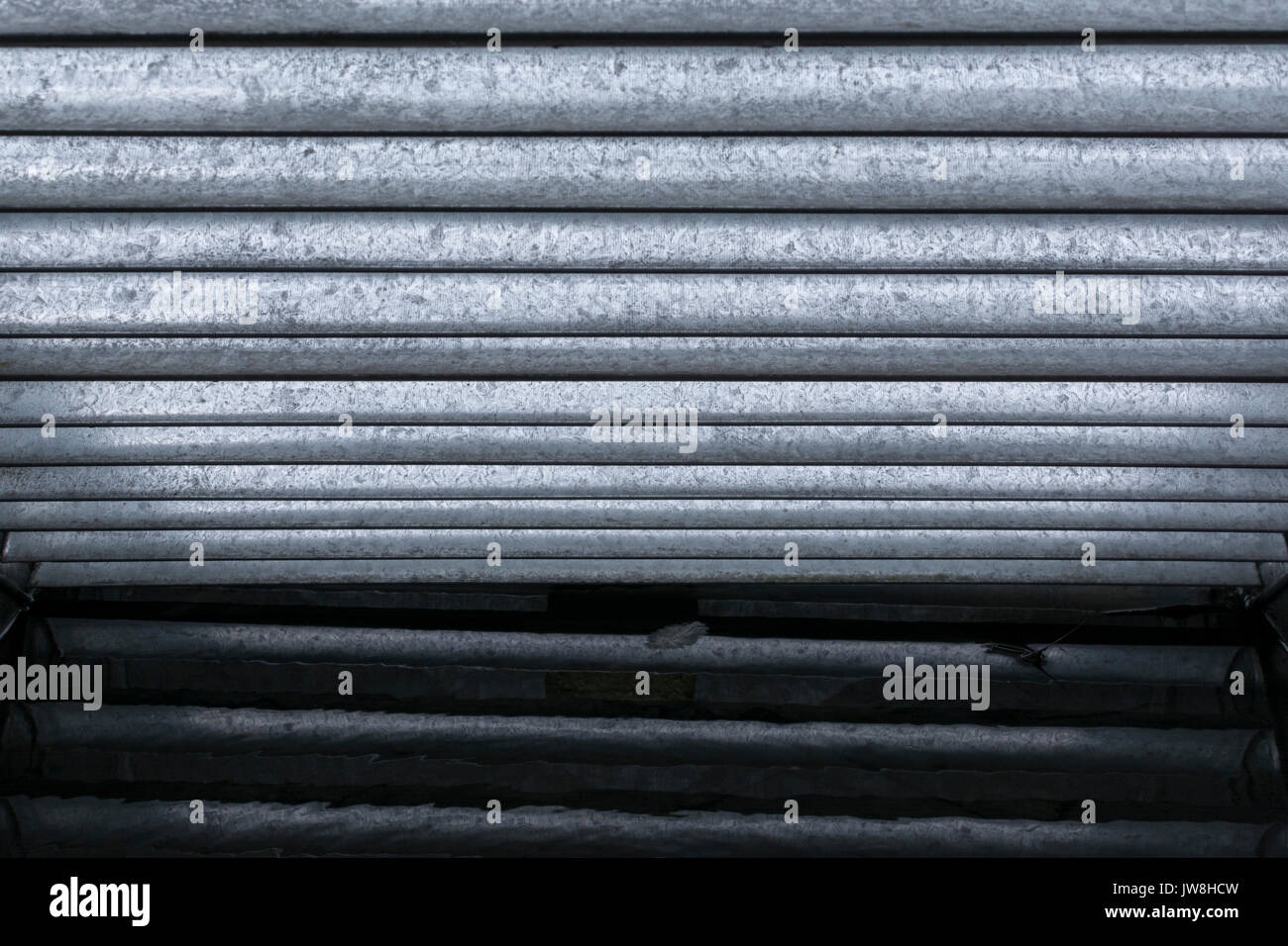 Straight lines steelwork hi-res stock photography and images - Alamy