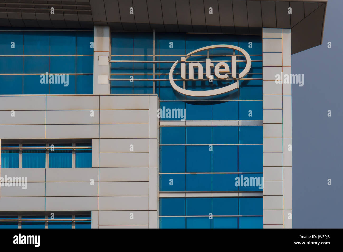 Intel emblem hi-res stock photography and images - Alamy