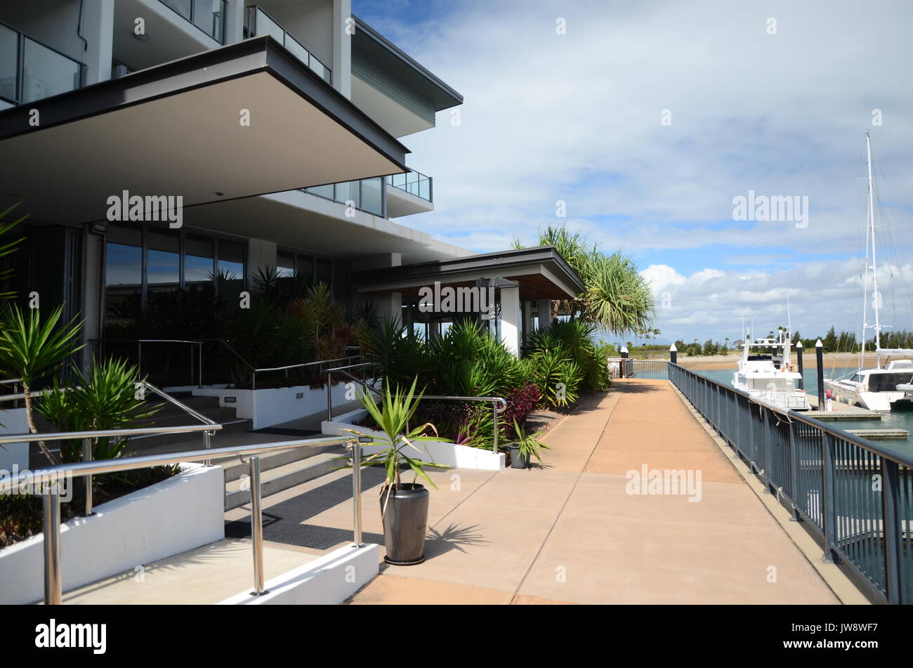 Magnetic Island Marina High Resolution Stock Photography and Images - Alamy