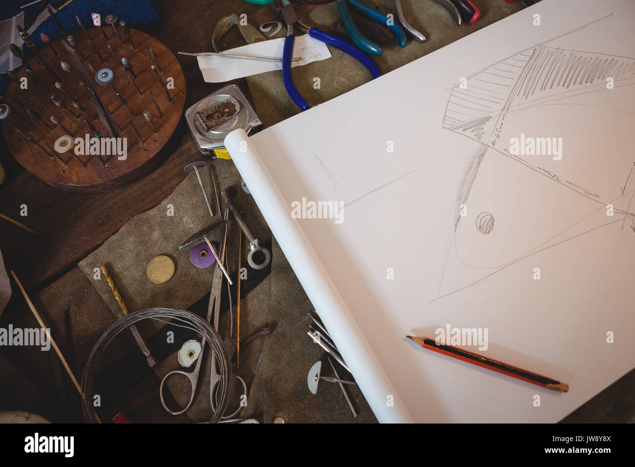 Sketch paper hi-res stock photography and images - Alamy