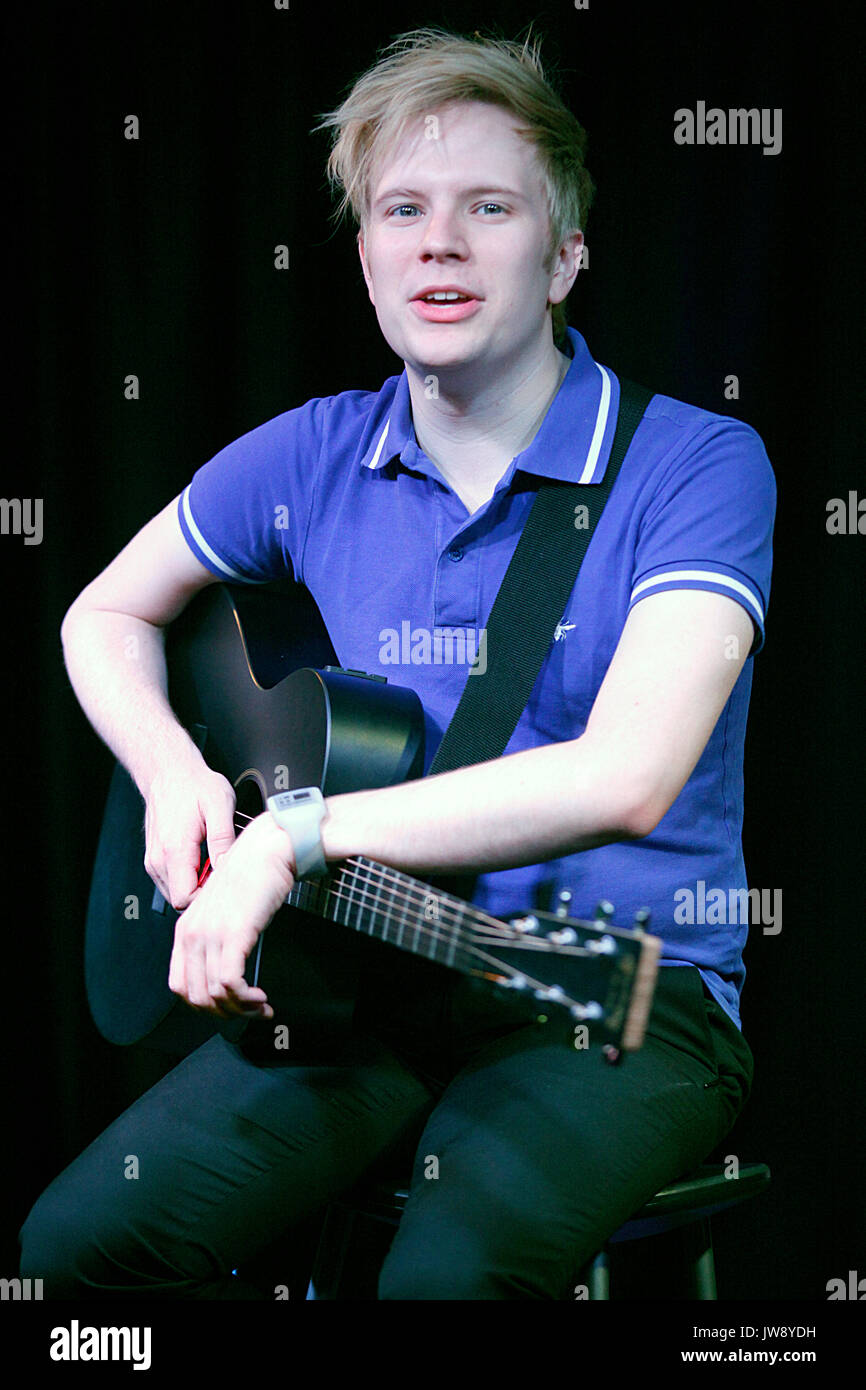 Patrick stump hi-res stock photography and images - Alamy