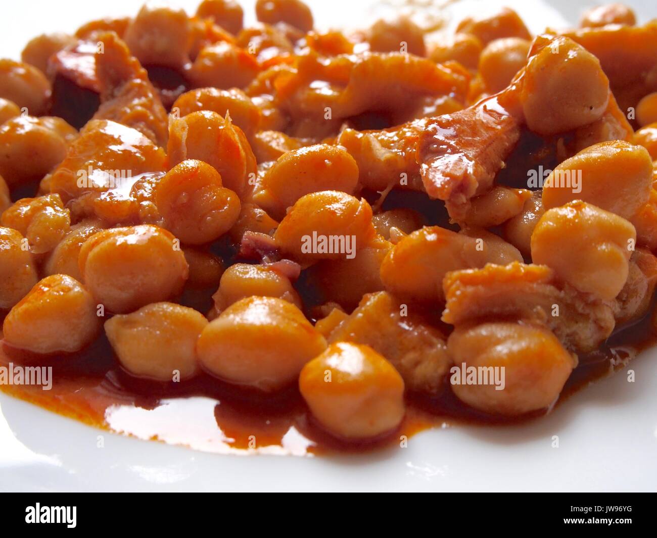 Spanish typical tripe with chickpeas Stock Photo - Alamy