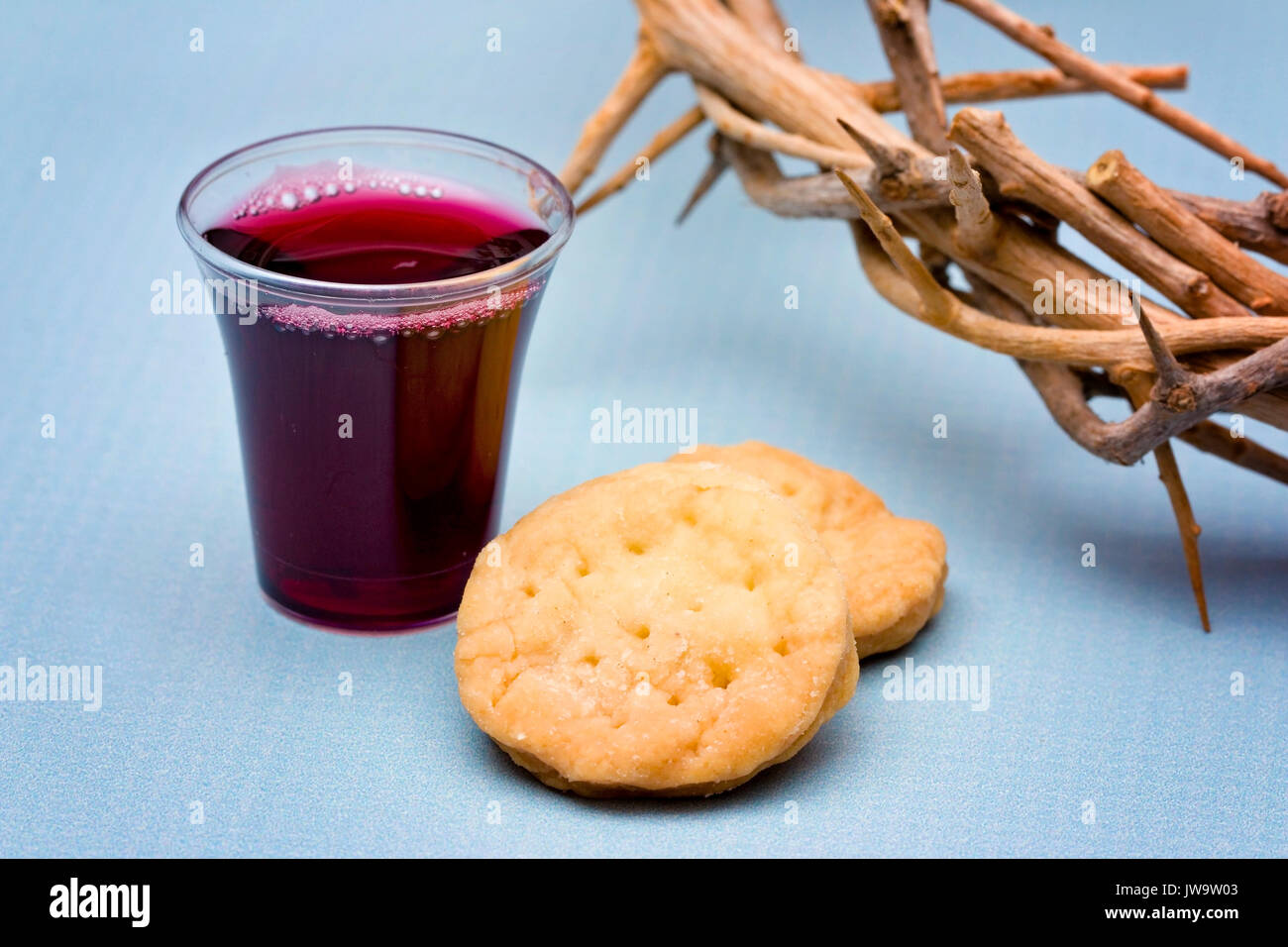 Individual communion hi-res stock photography and images - Alamy