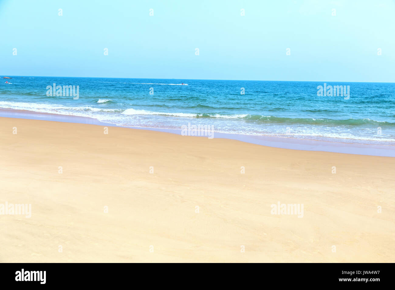 Beach marine scenery Stock Photo - Alamy