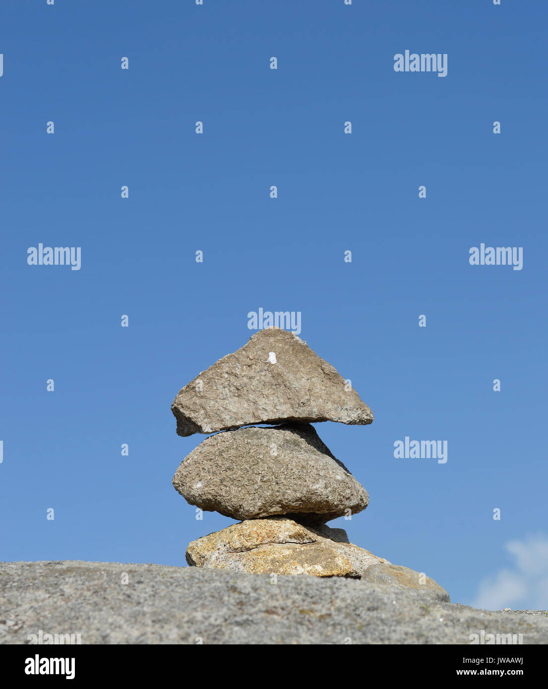 Rock balancing in Foia the highest mountain of Algarve Stock Photo - Alamy