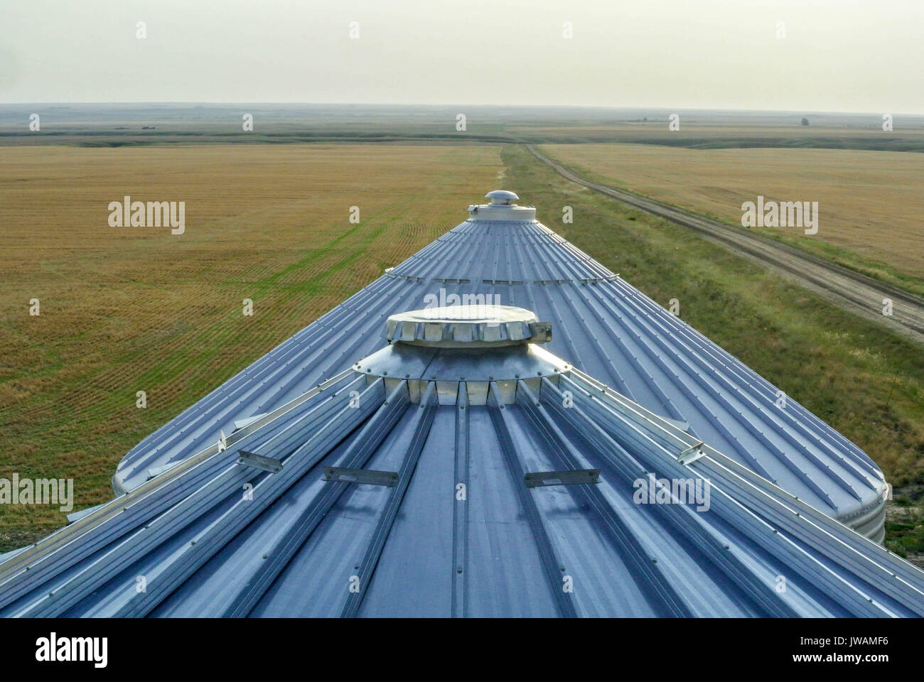 Grain bins from the top Stock Photo - Alamy